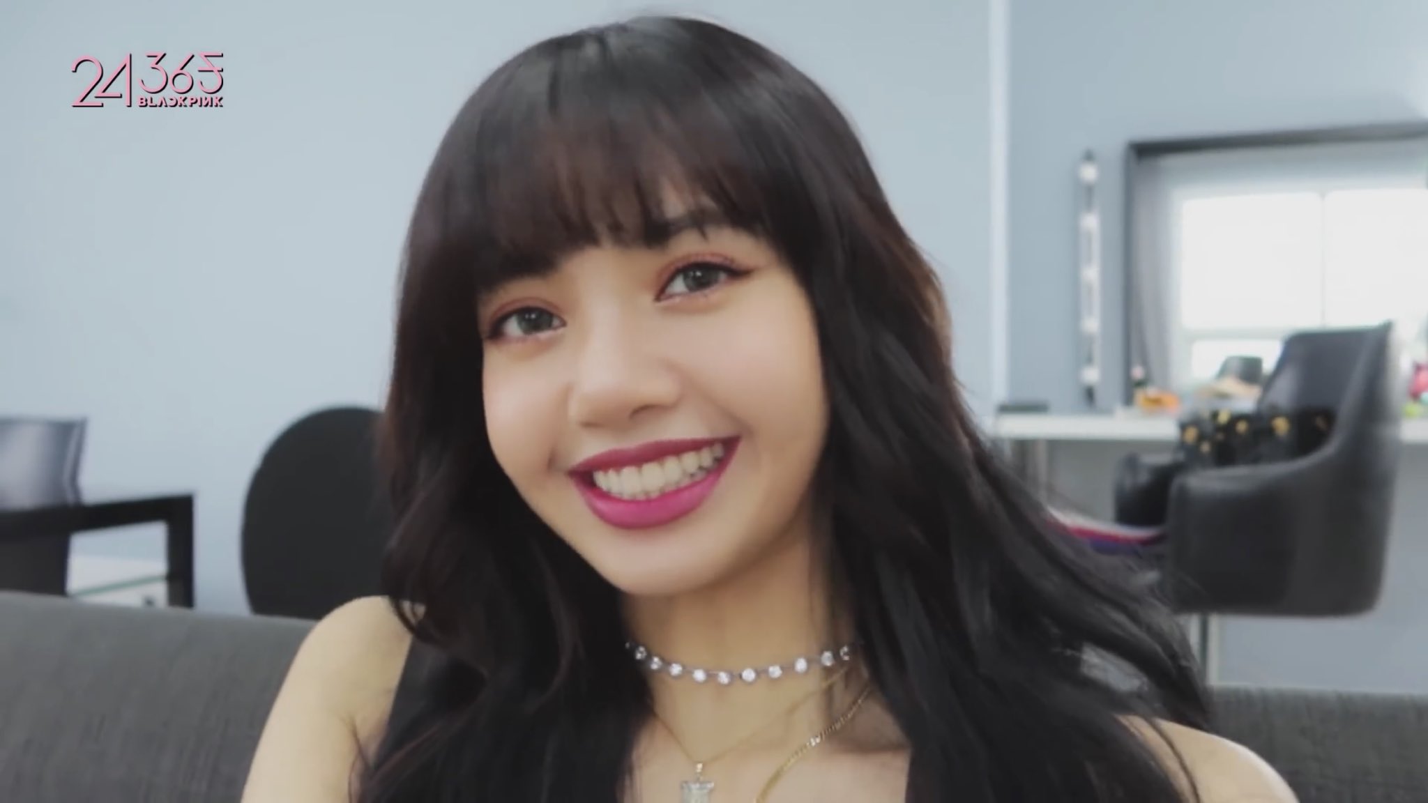 Her smile brightens my world | Scrolller