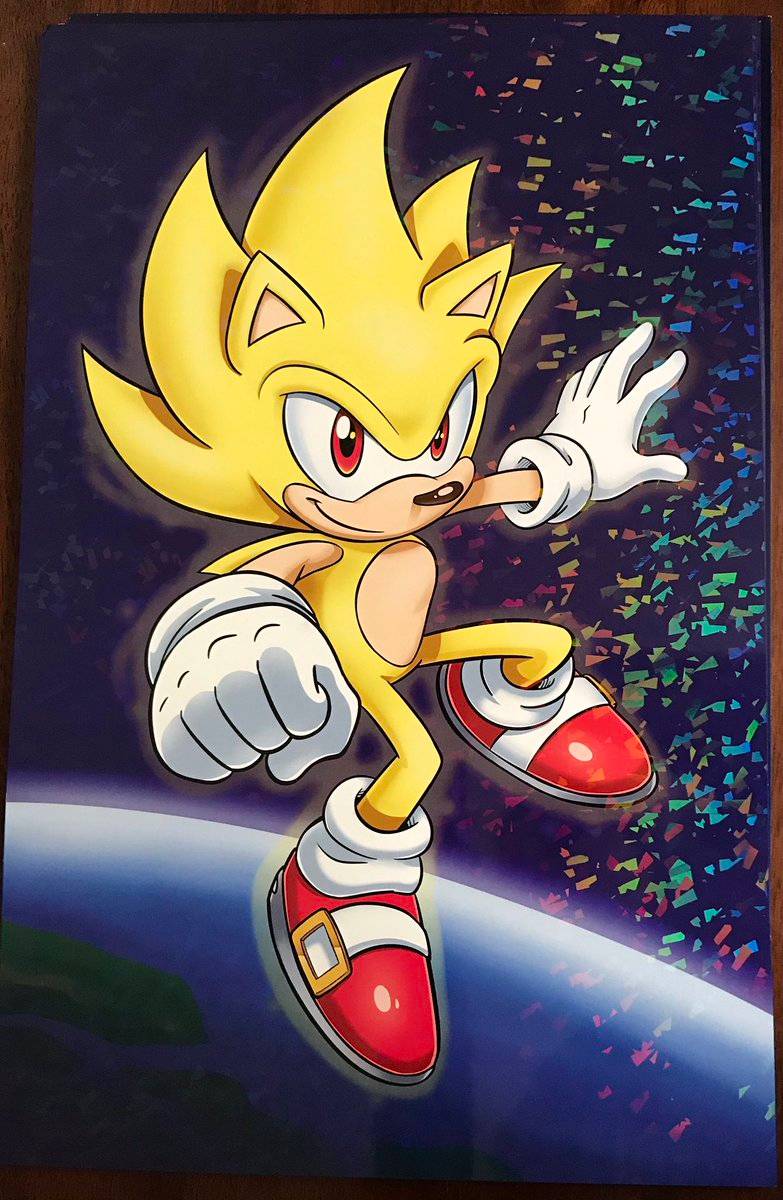 Here is Jennifer Hernandez's (Sonic Archie/IDW artist) artwork of Super Sonic! | Scrolller