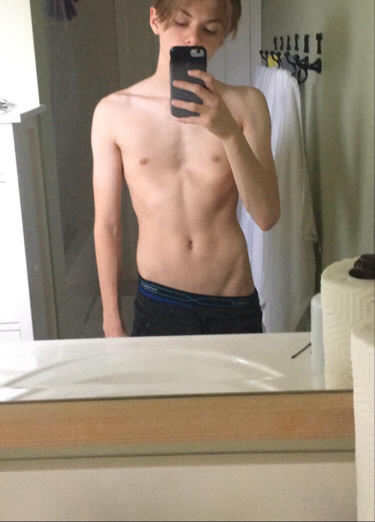 Hey again :) | Scrolller