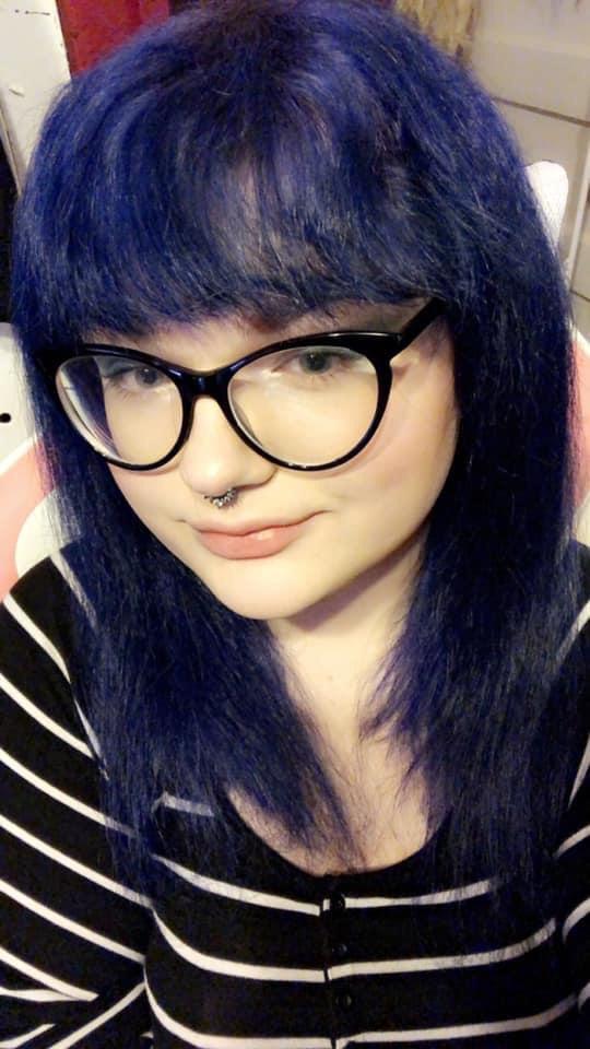 Hey all ;) | Scrolller