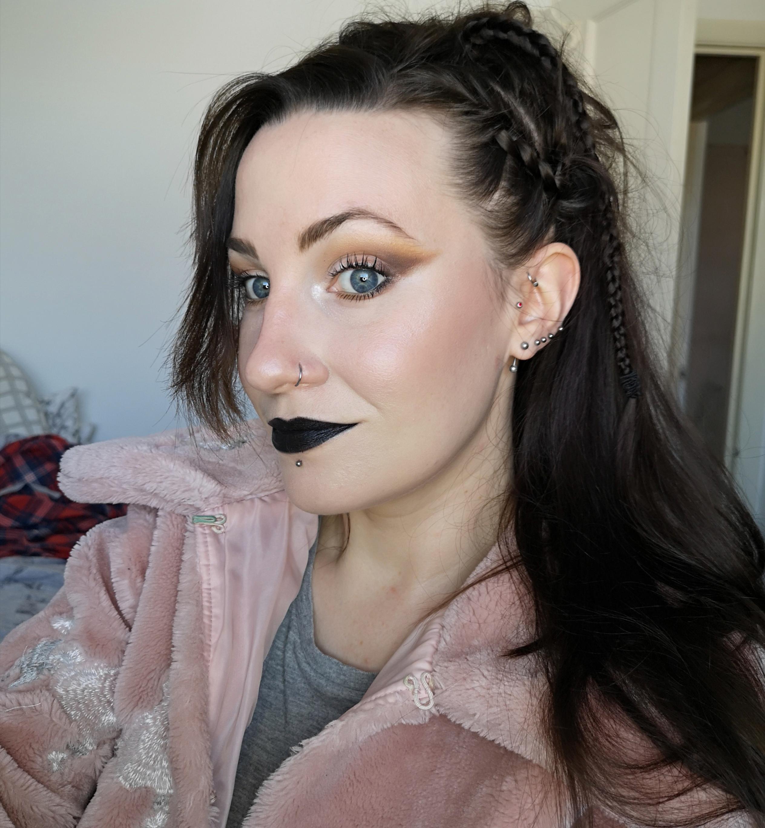 Hey! Do I count? | Scrolller