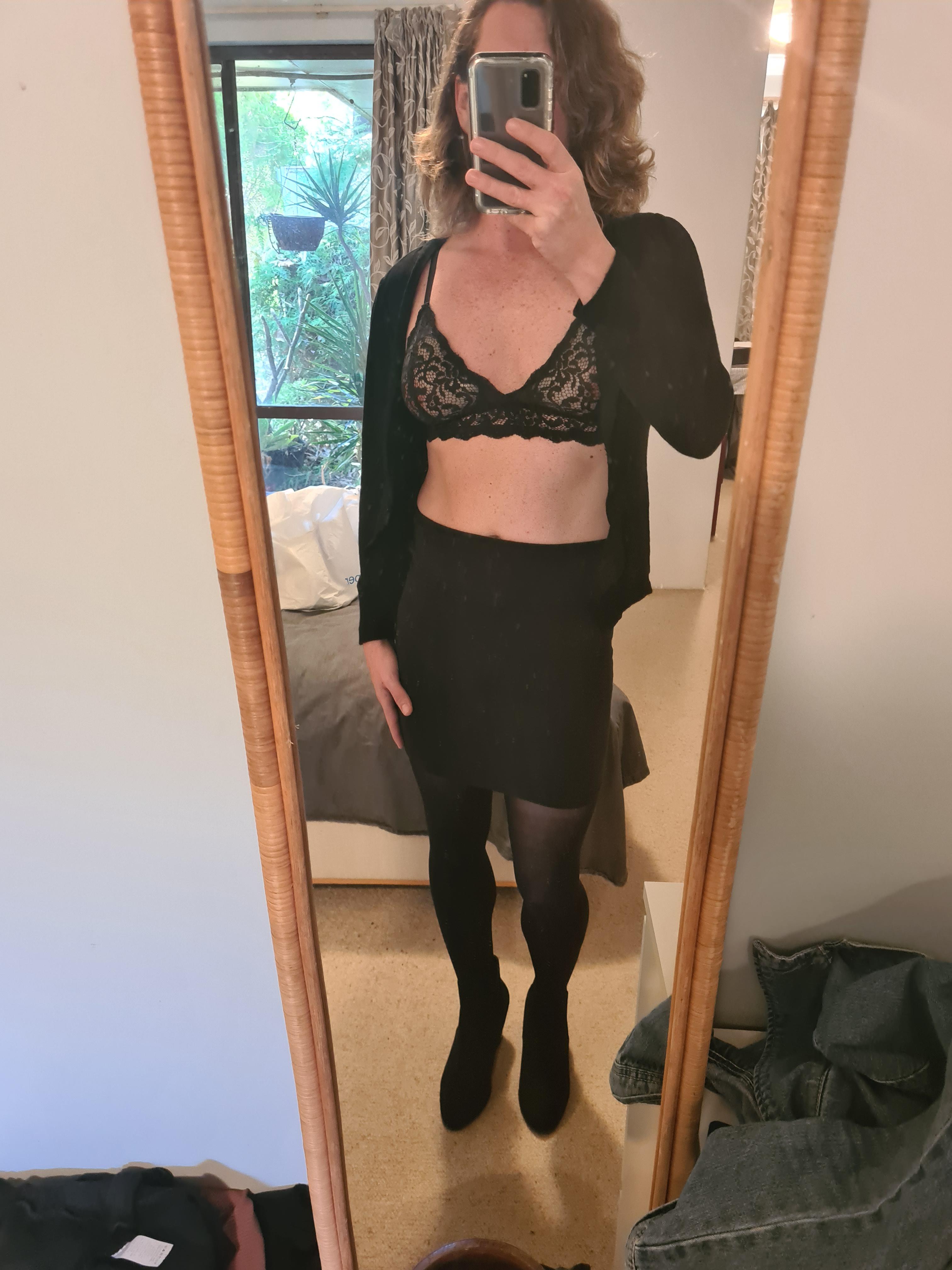 Hi. I'm Jaye. Enjoy ;) | Scrolller