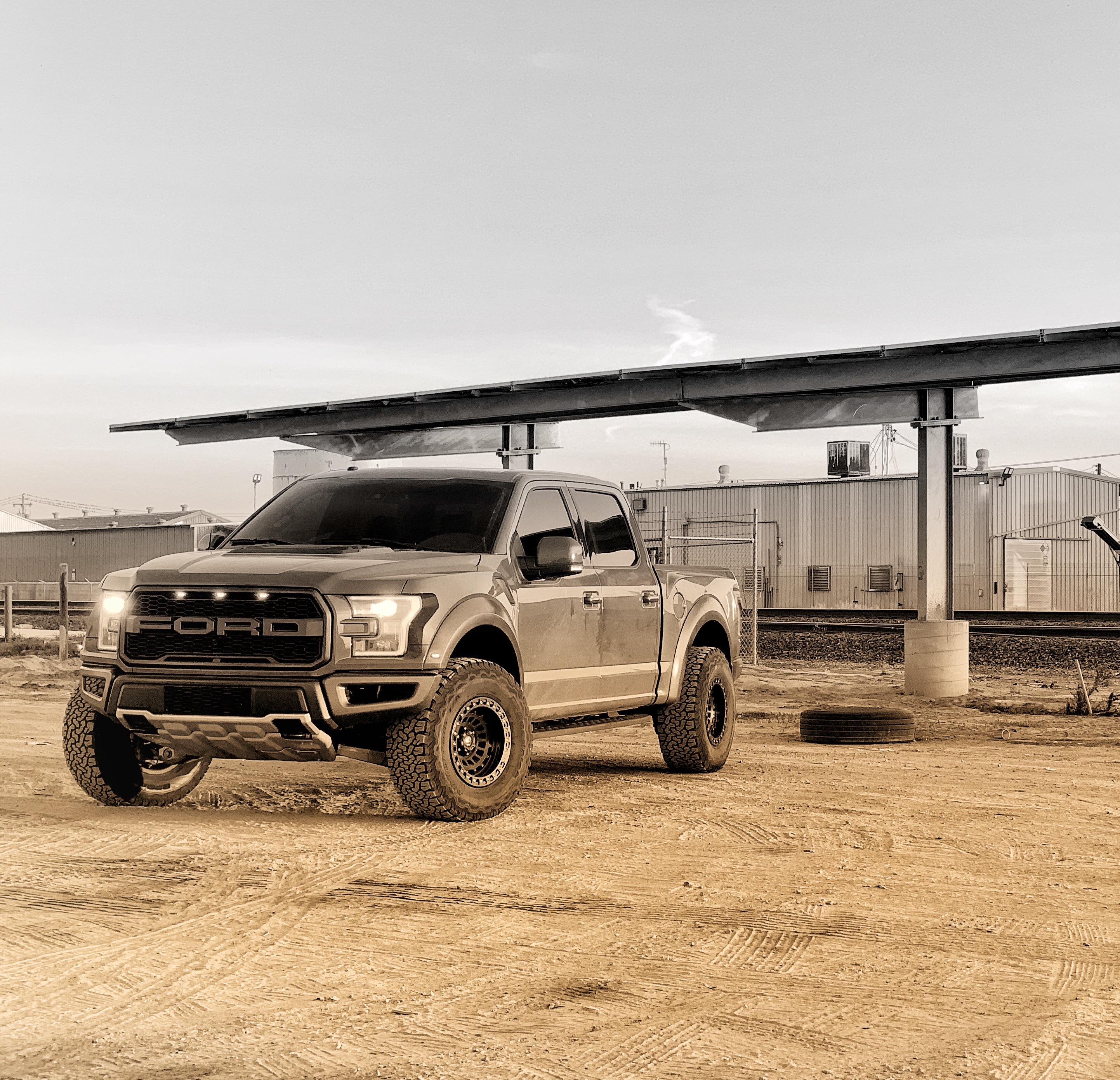 Hi there! New Raptor owner checking in! | Scrolller