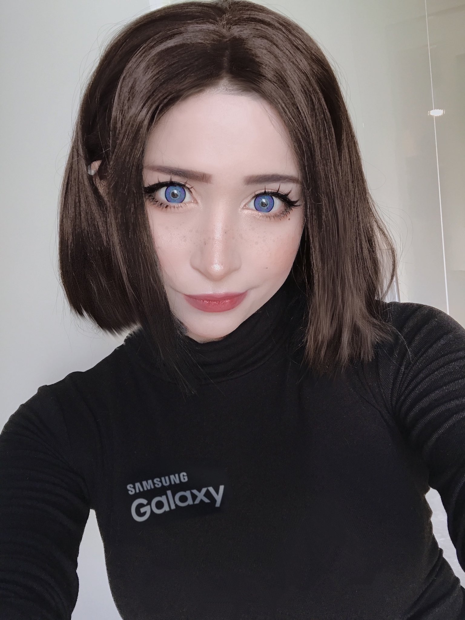 Hiqeno as Sam | Scrolller