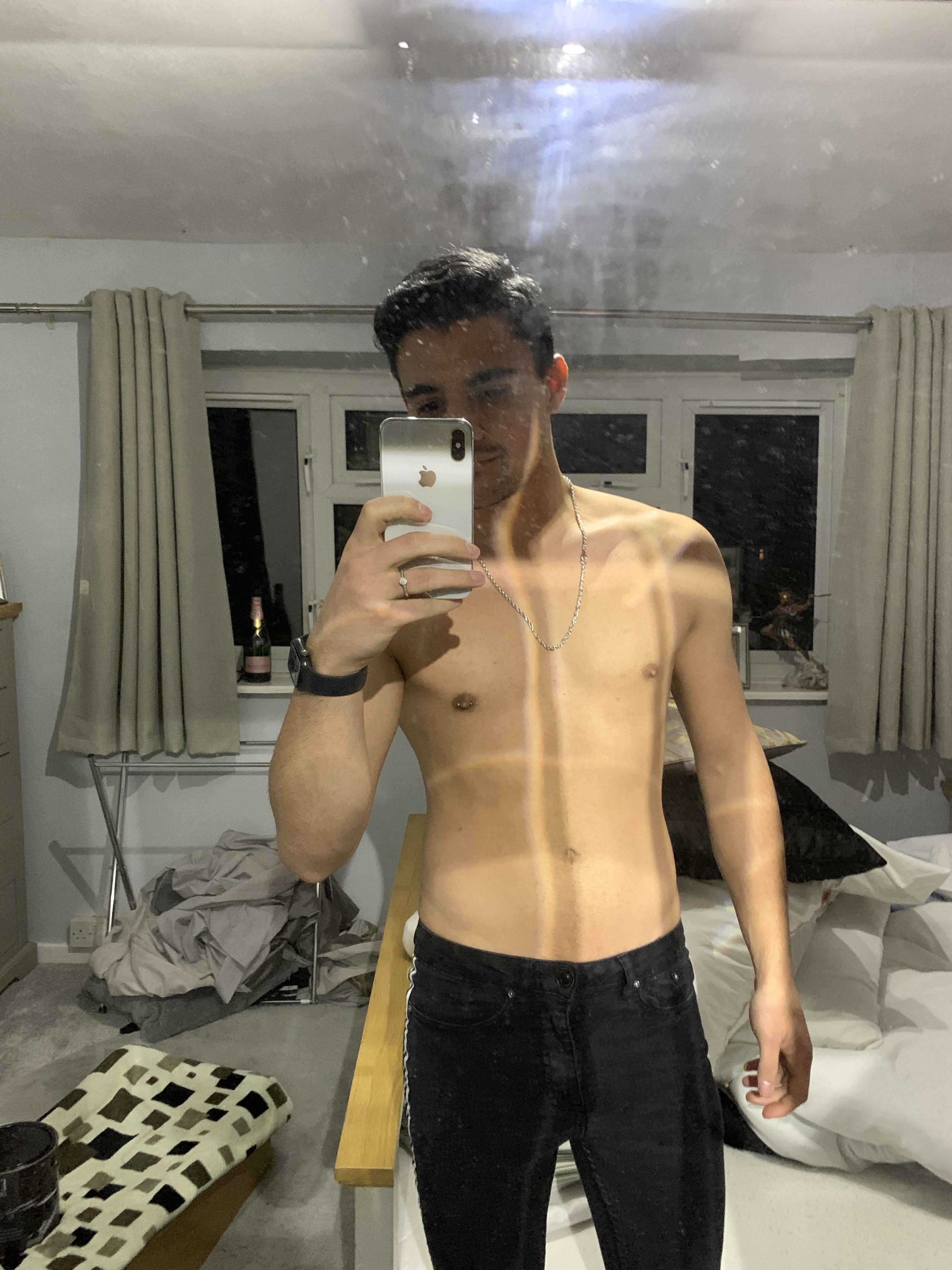 Hiya 👋🏽 | Scrolller