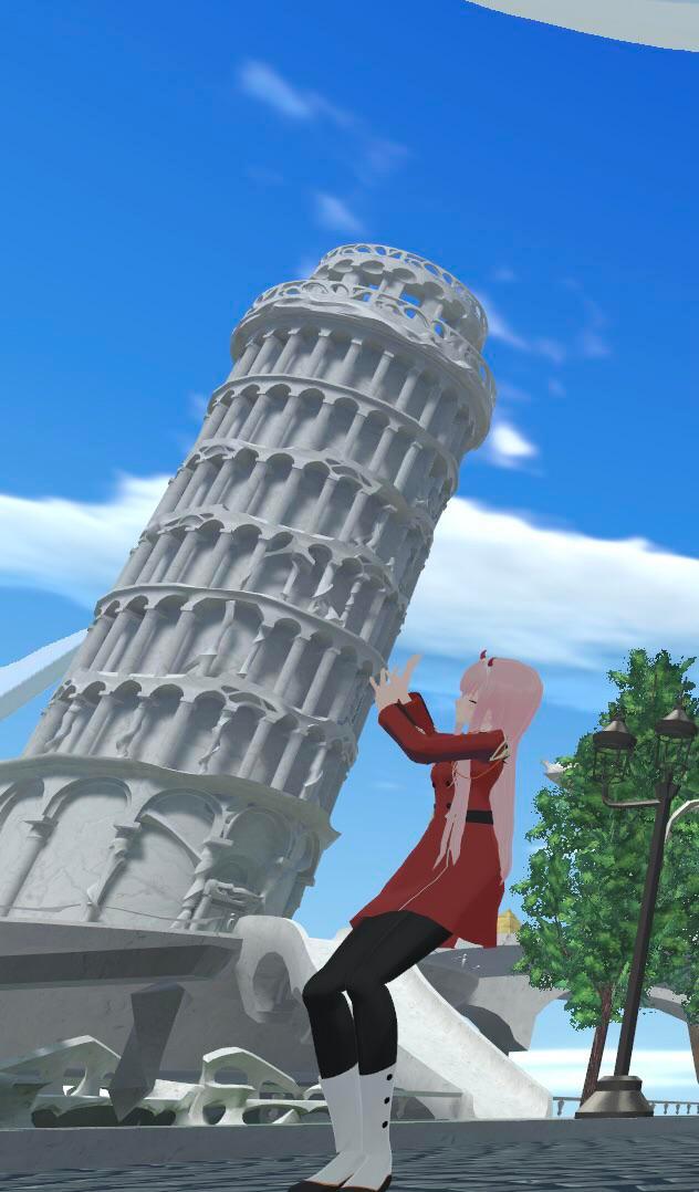 Holding up the leaning tower of pisa | Scrolller