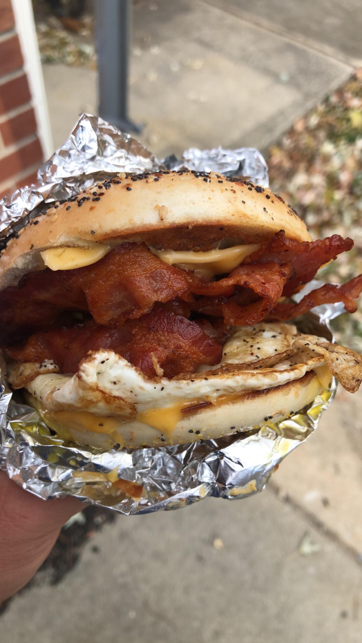 Homemade Bacon Egg and Cheese | Scrolller