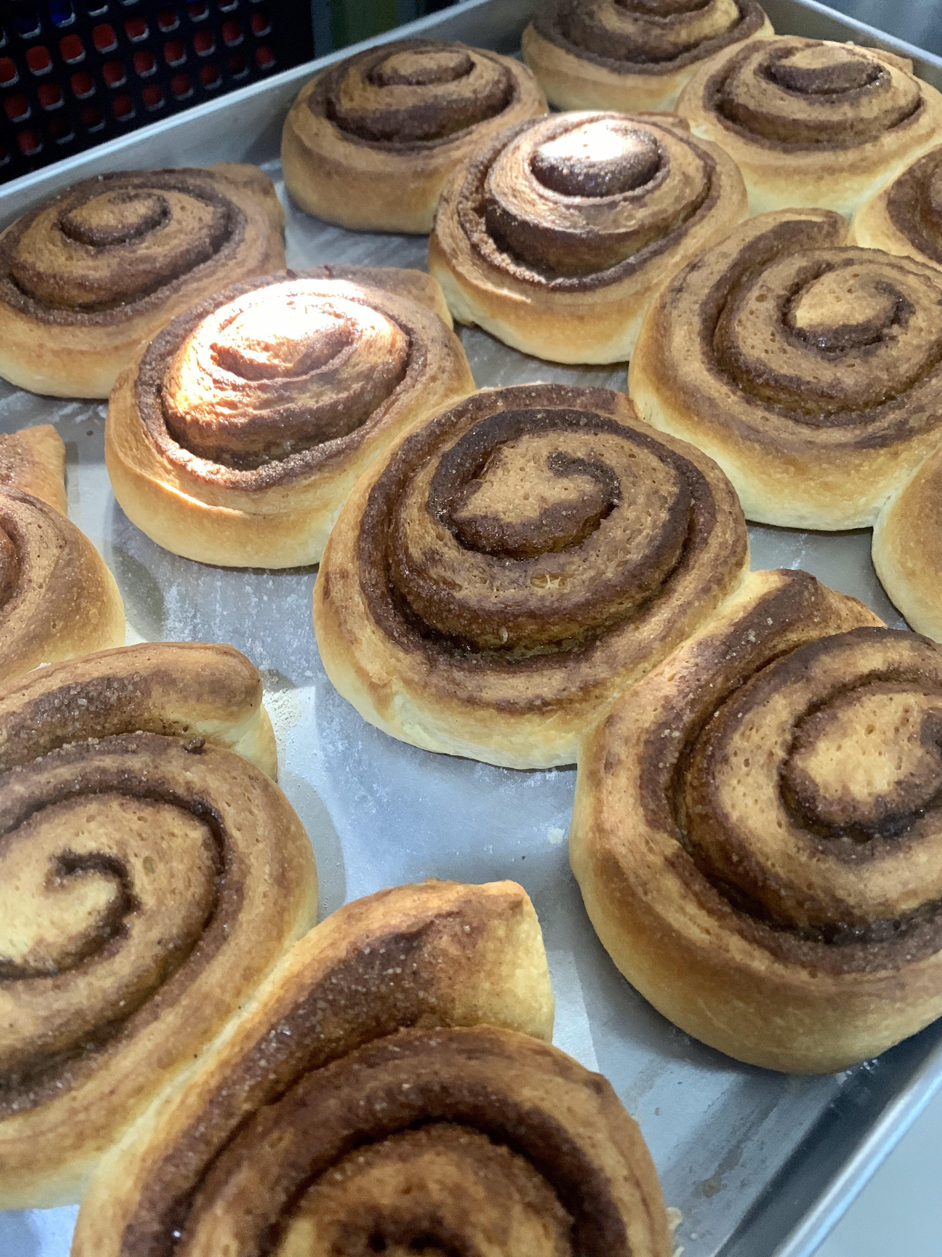 [Homemade] Cinnamon Rolls | Scrolller