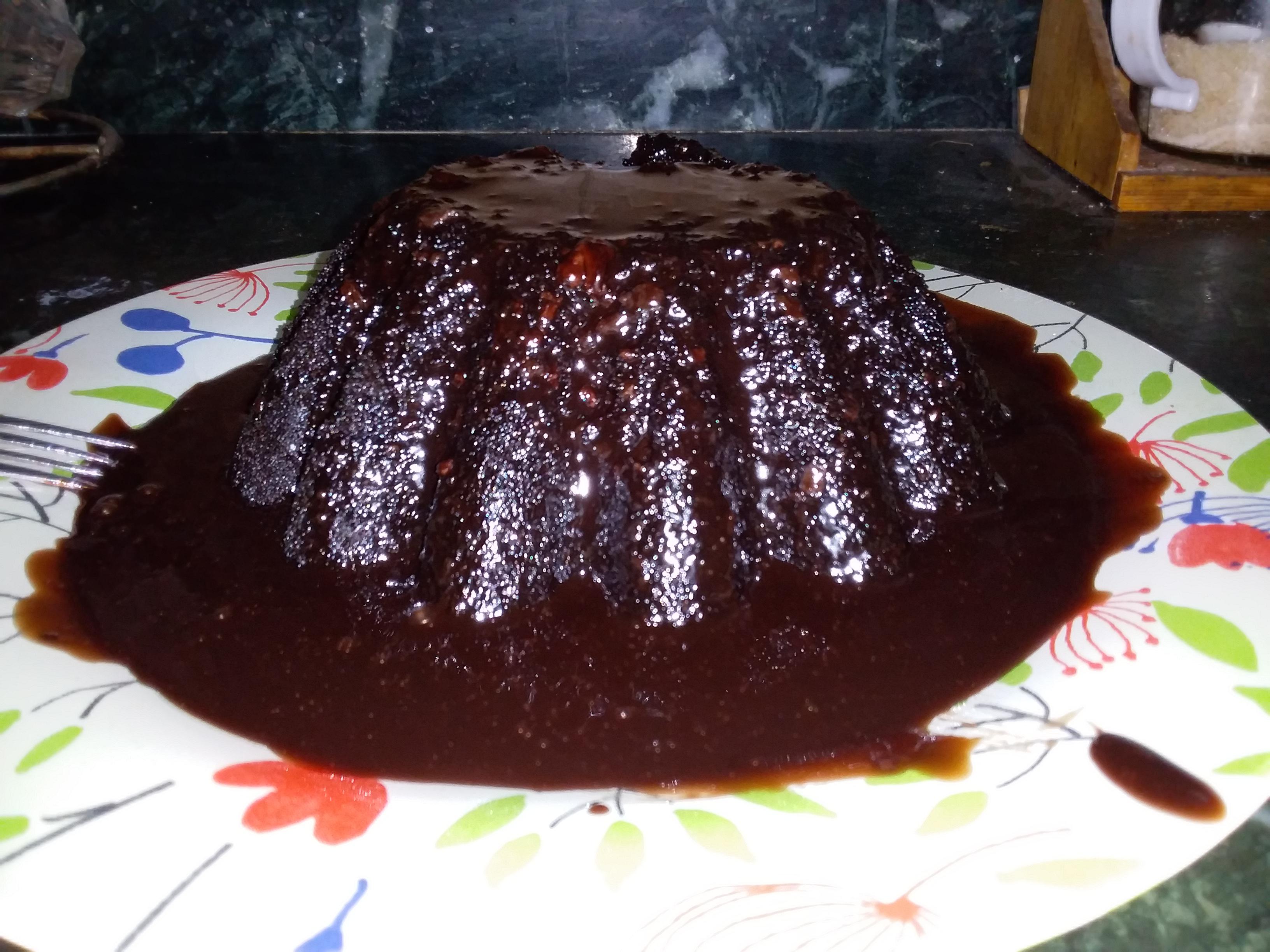 Homemade Eggless Oreo Chocolate Cake | Scrolller