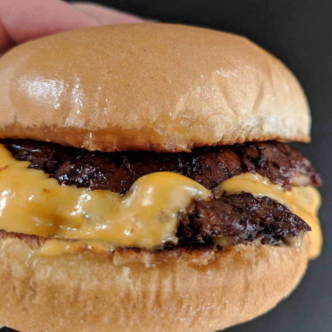 [Homemade] Griddle Smashed Double Cheeseburger | Scrolller