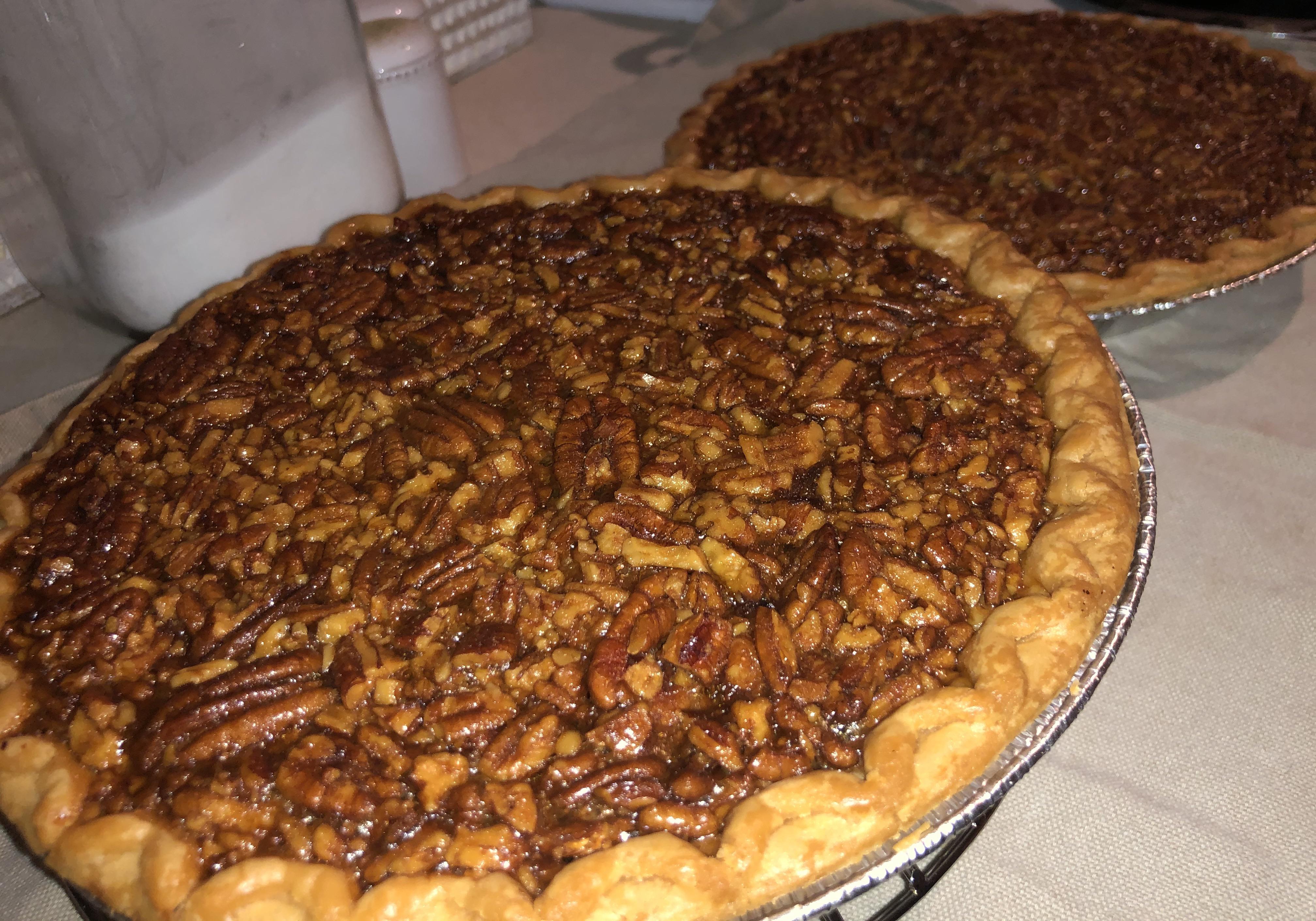 Homemade Pecan Pie, Fresh out of the oven. | Scrolller