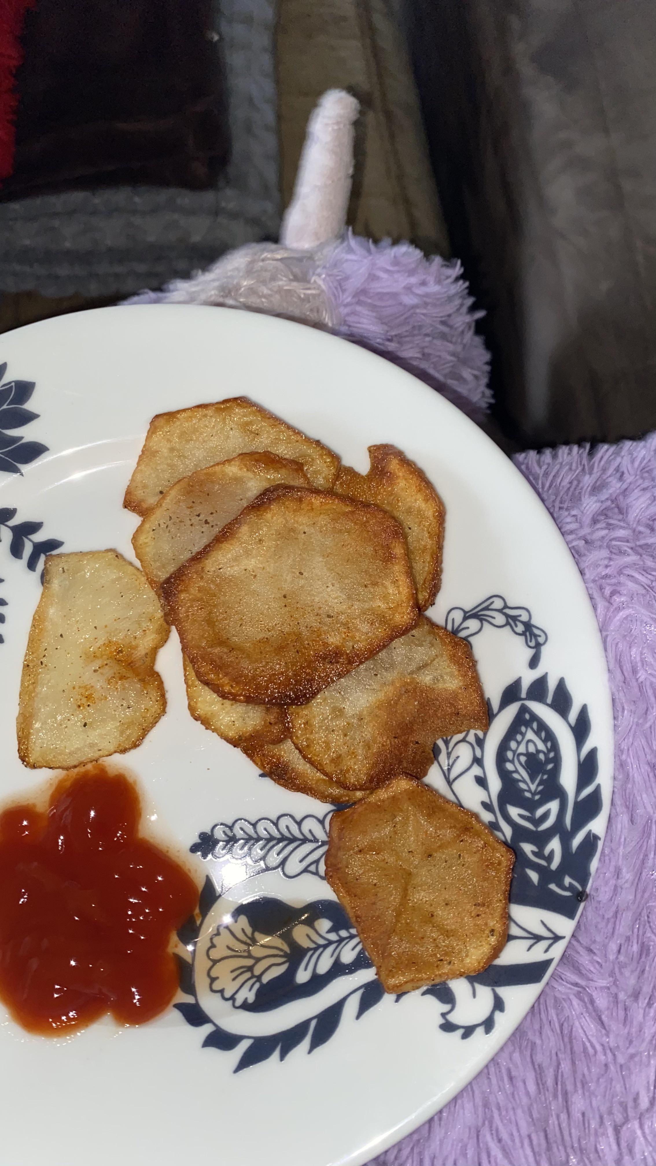 Homemade potato chips :) | Scrolller