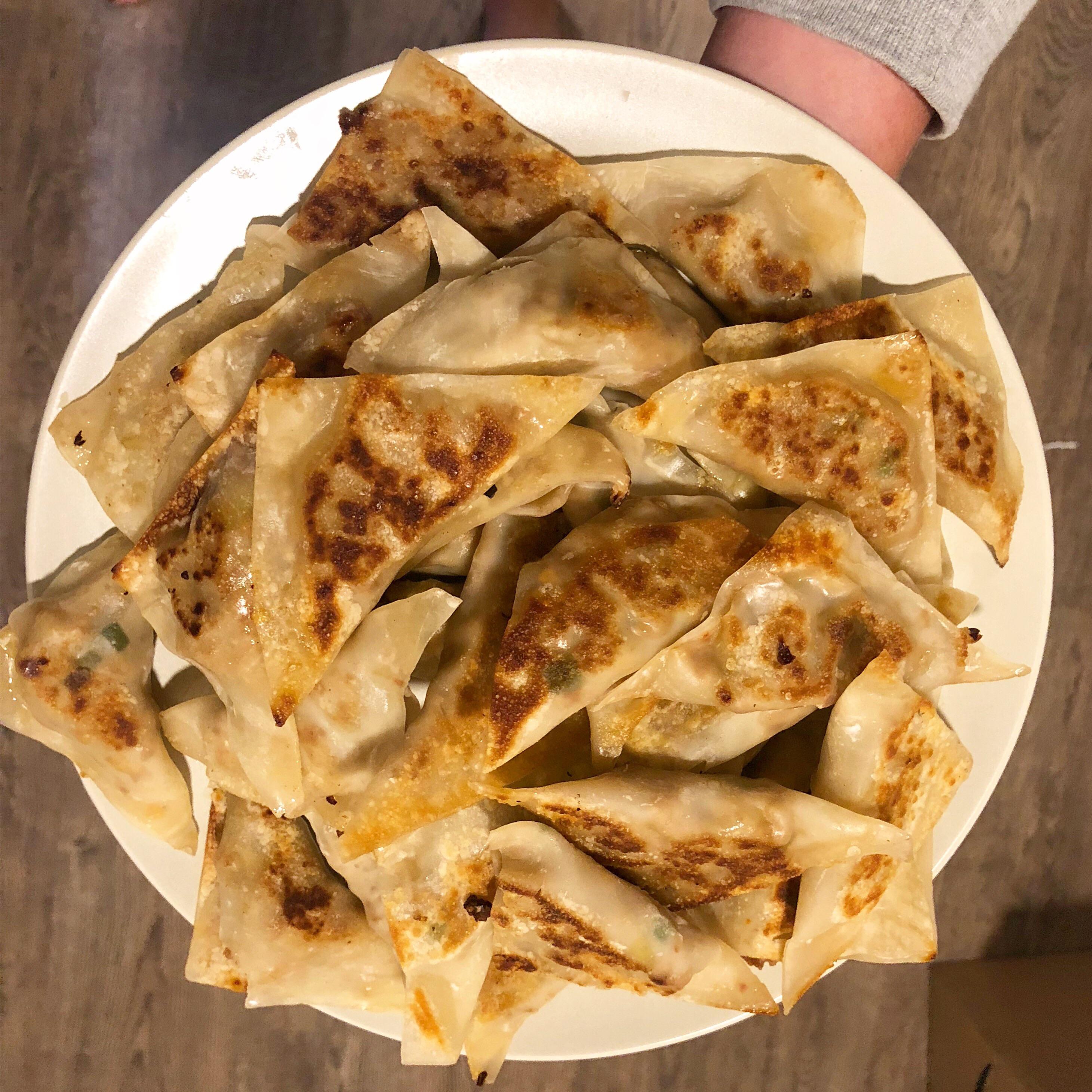 Homemade potstickers - each one is about 50 cals! | Scrolller