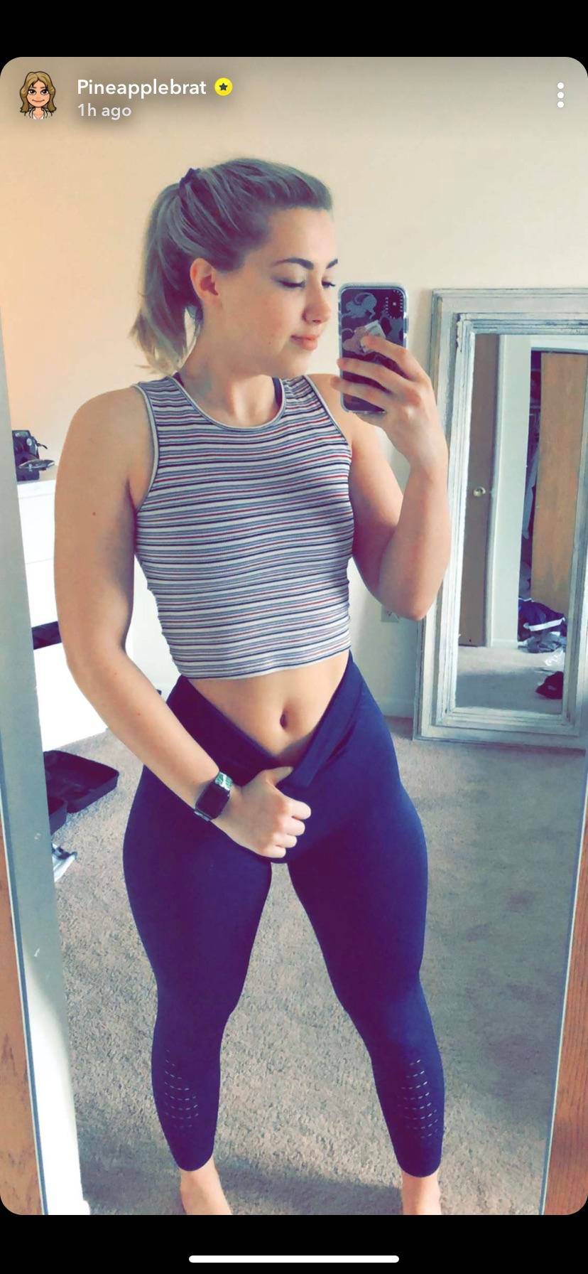 Hooked Waist | Scrolller