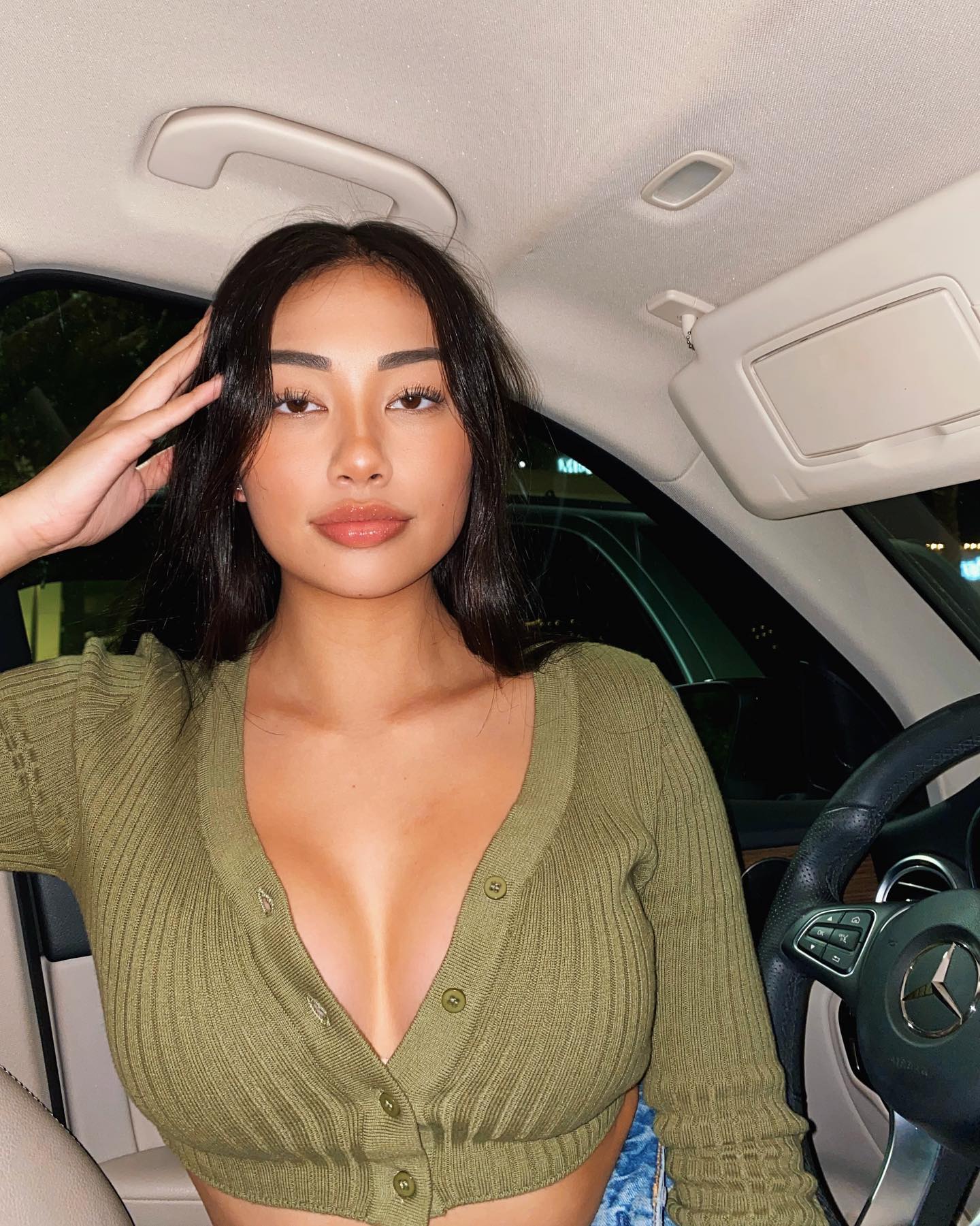 "hop in" | Scrolller