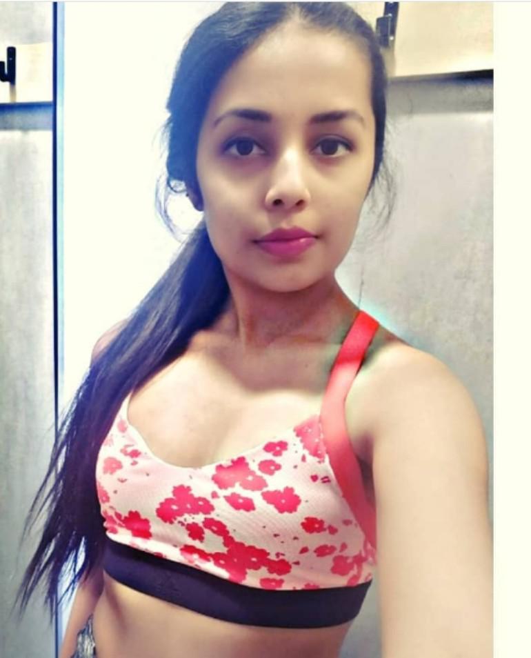 Hot or not | Scrolller