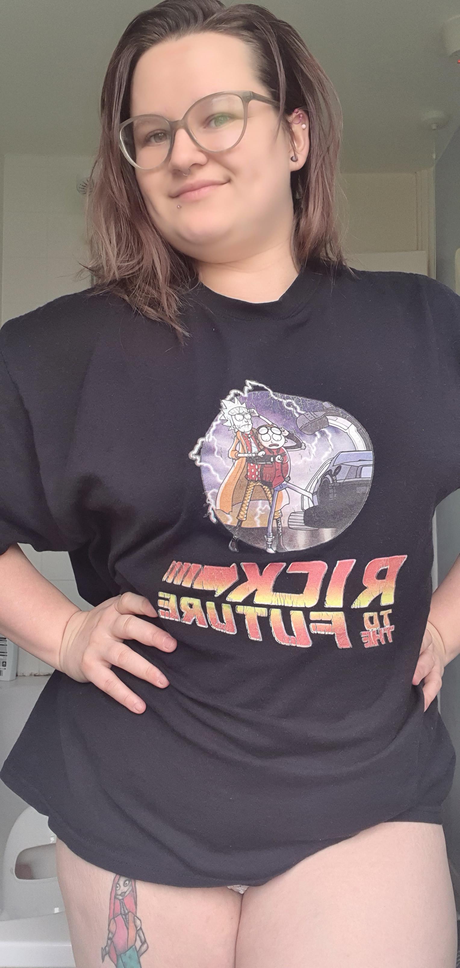 Hot or not? | Scrolller