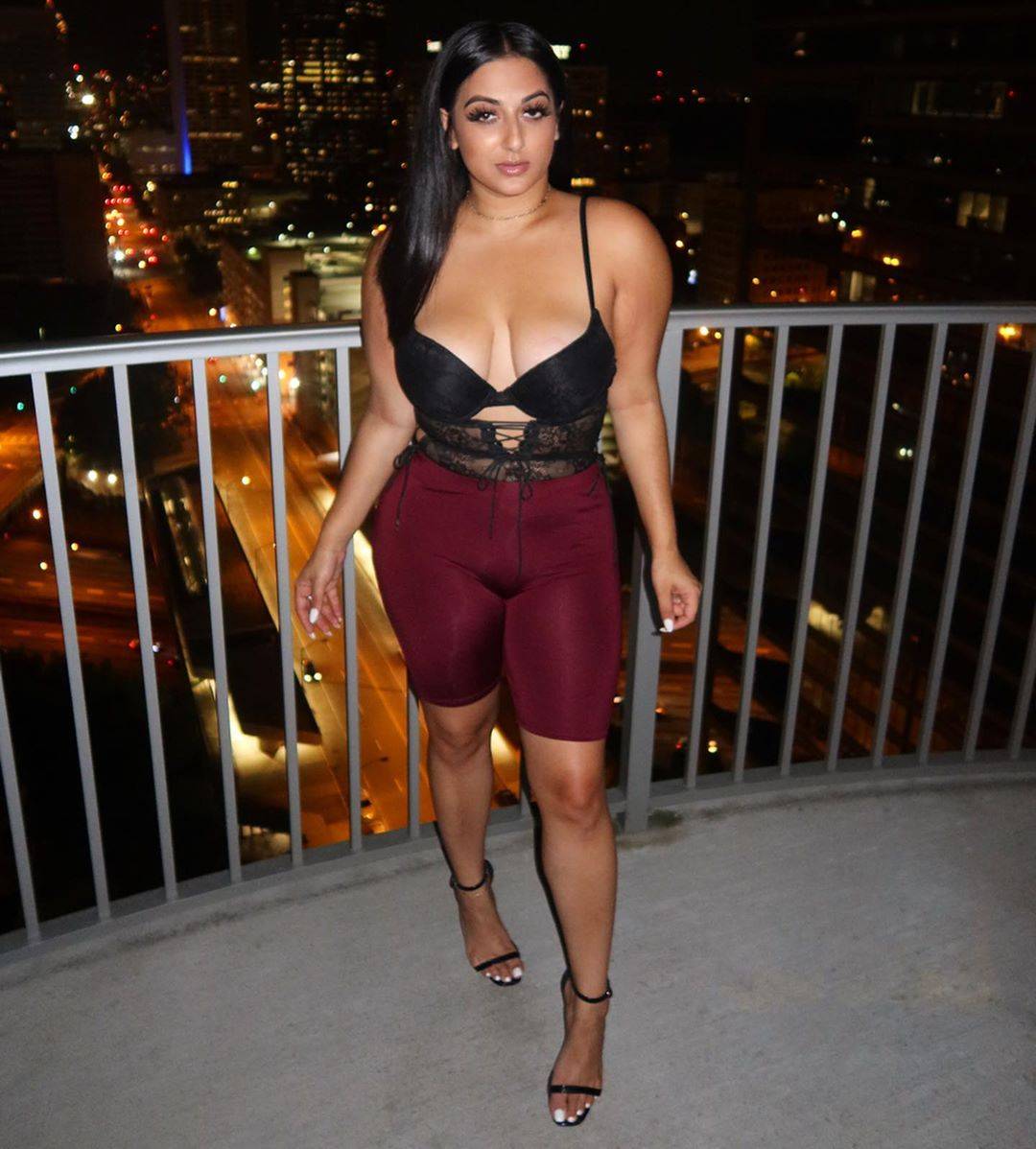 Hot or not | Scrolller