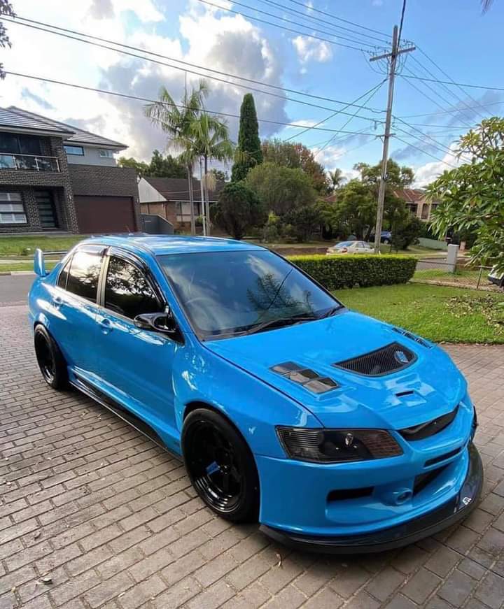 Hot or not? Part 11 | Scrolller