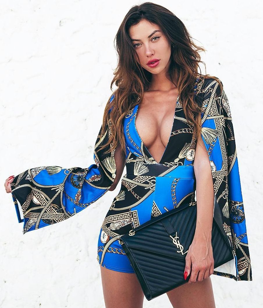 Hot part 5 | Scrolller