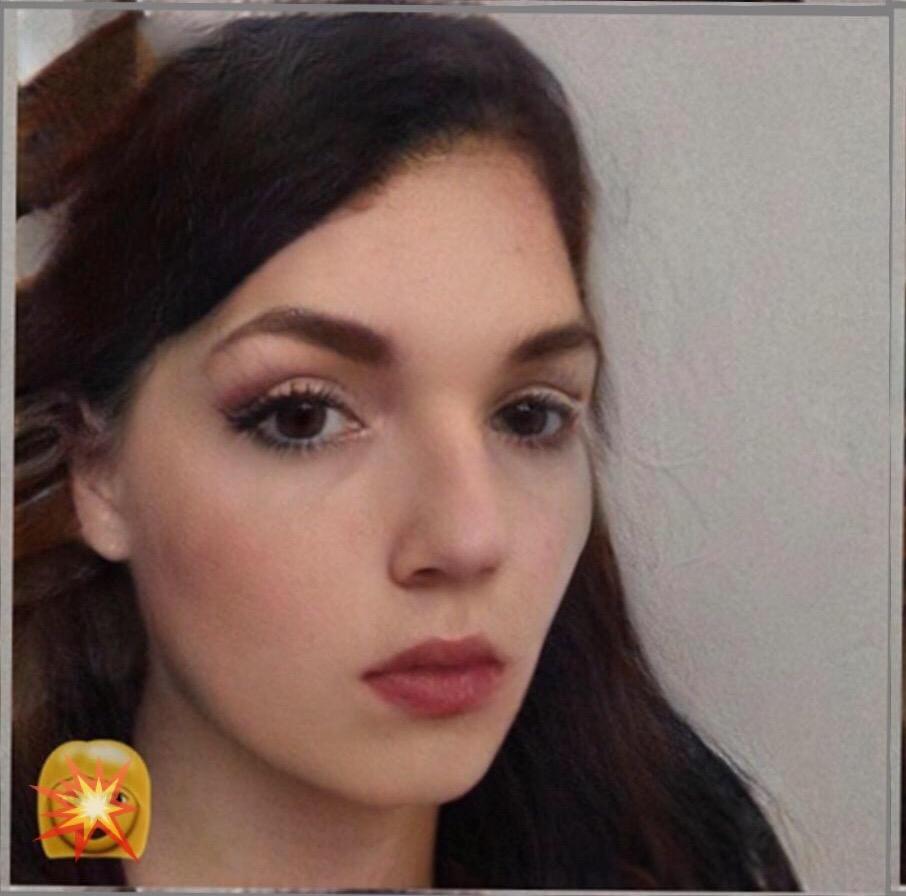 How do I look? | Scrolller