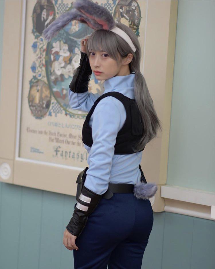 How do we know she’s Emi Sakuragawa? | Scrolller