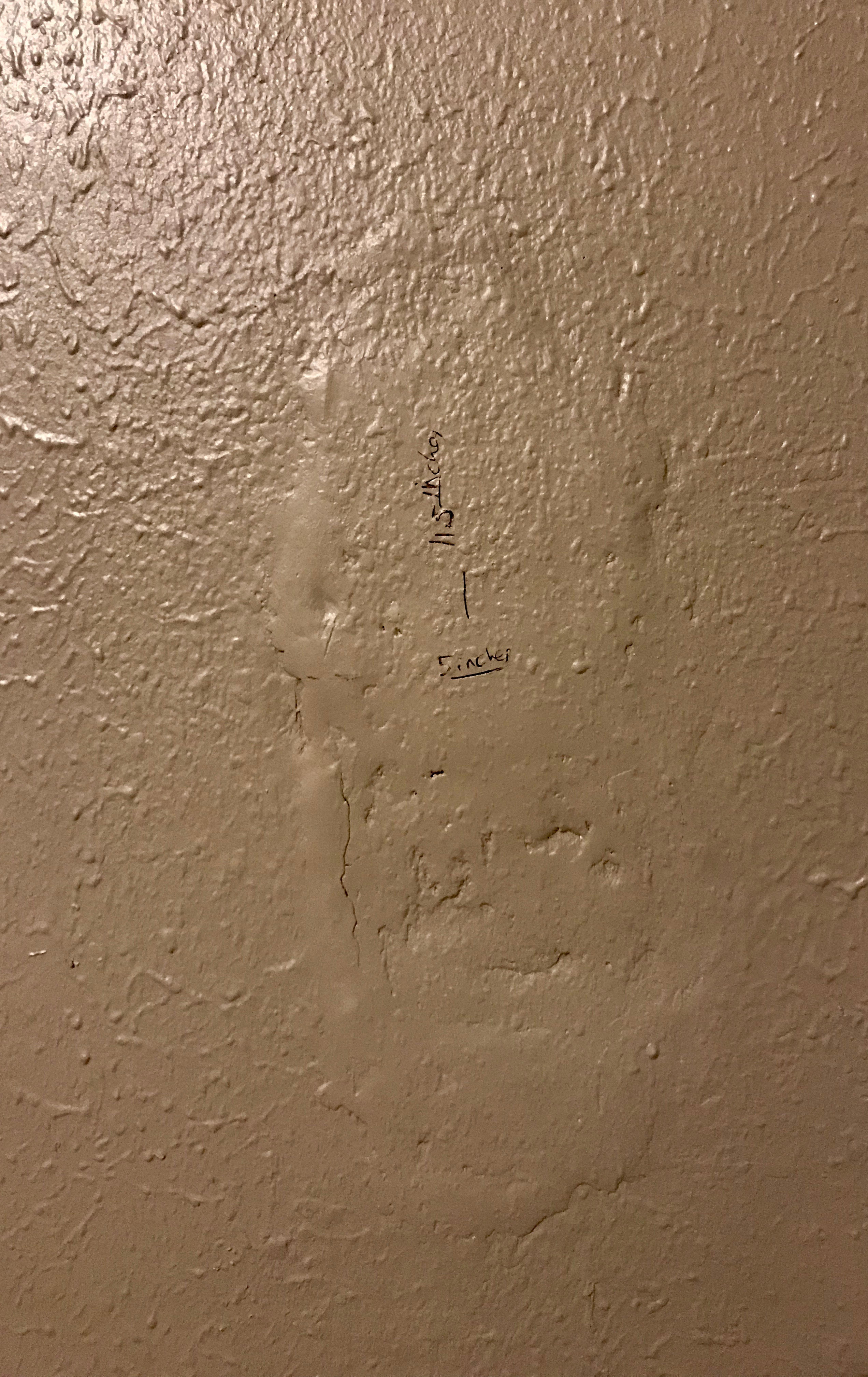 How to fix this bad drywall job? | Scrolller