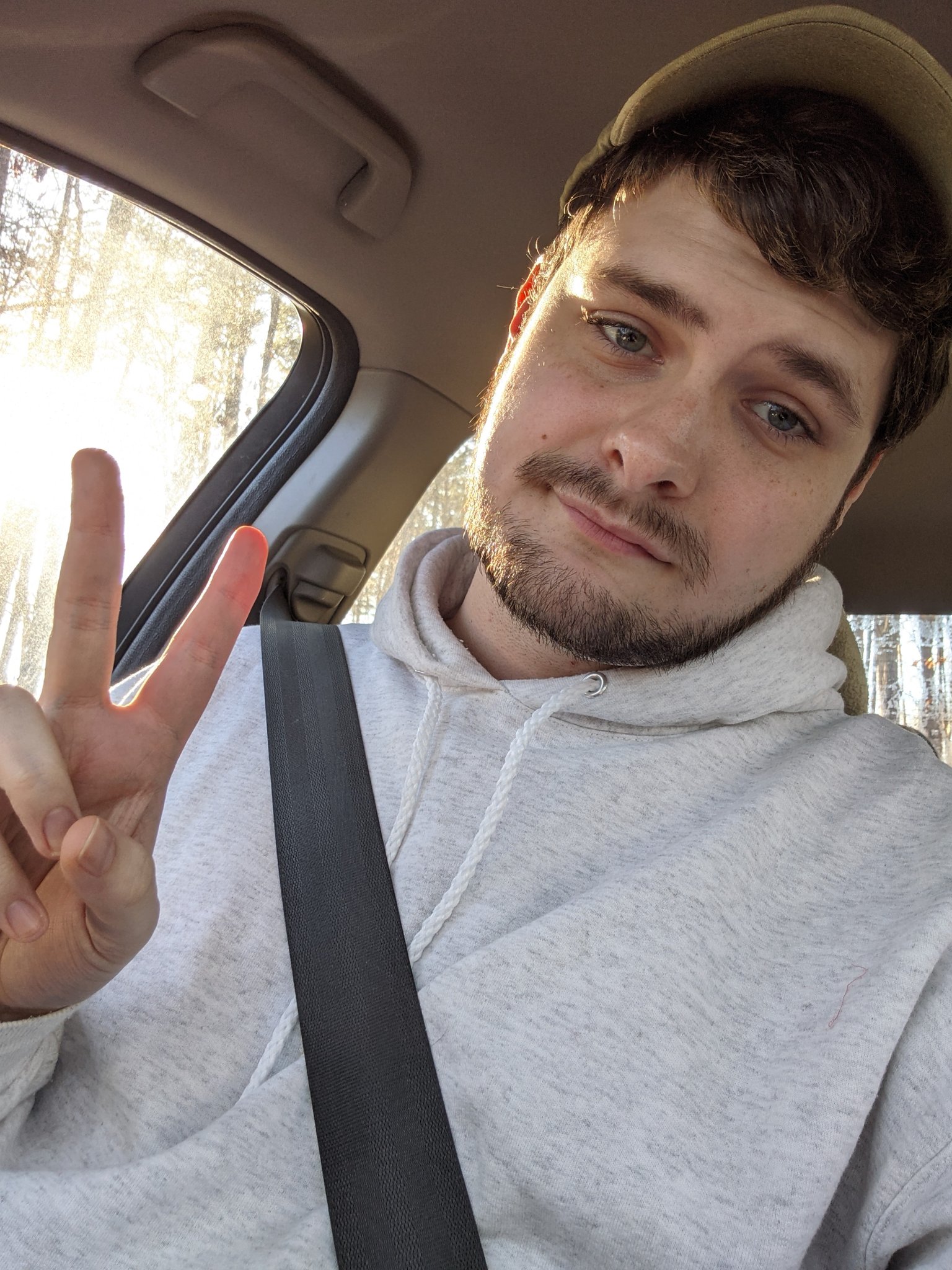 How's it hangin' | Scrolller