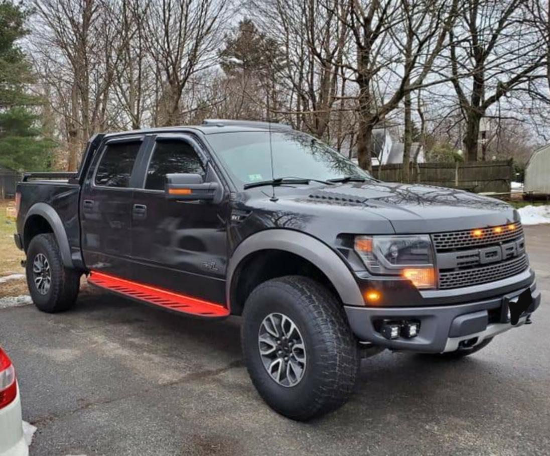 Husband added some lights | Scrolller