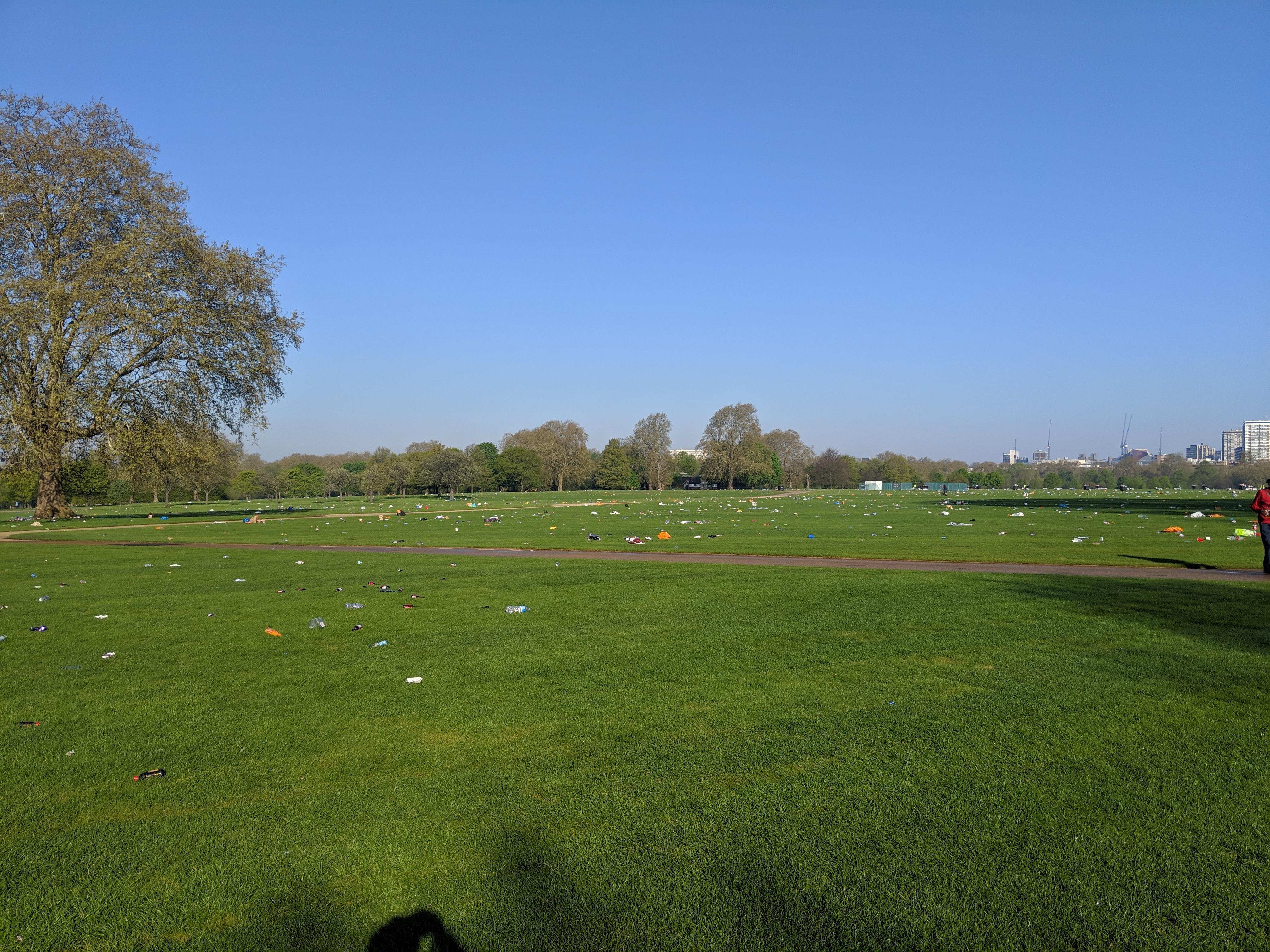 Hyde Park this morning... | Scrolller