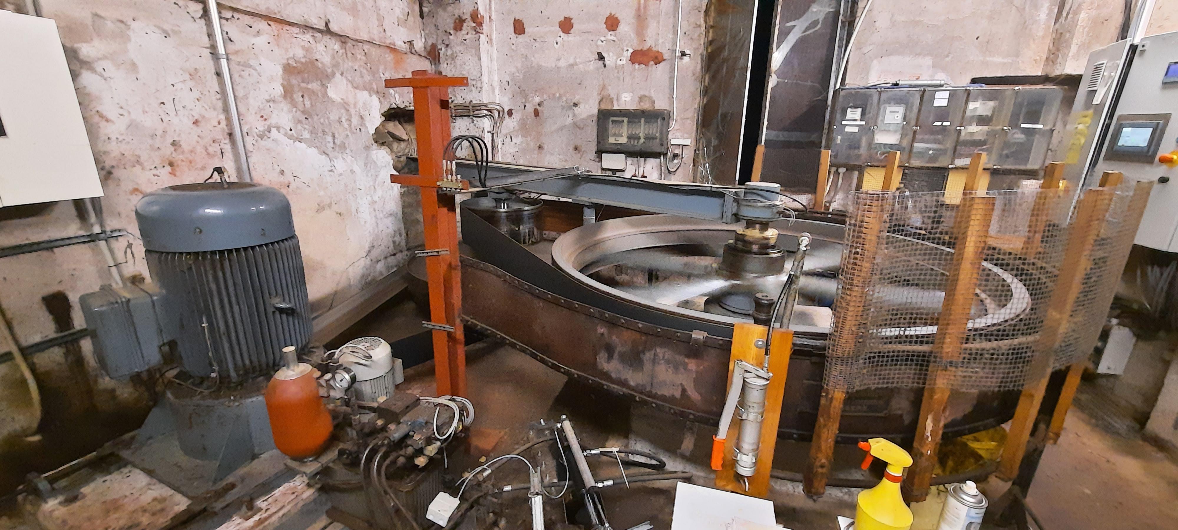 Hydroelectric power plant, built in 1912, renovated 2 or 3 times, maximum capacity 35 kw/h ...