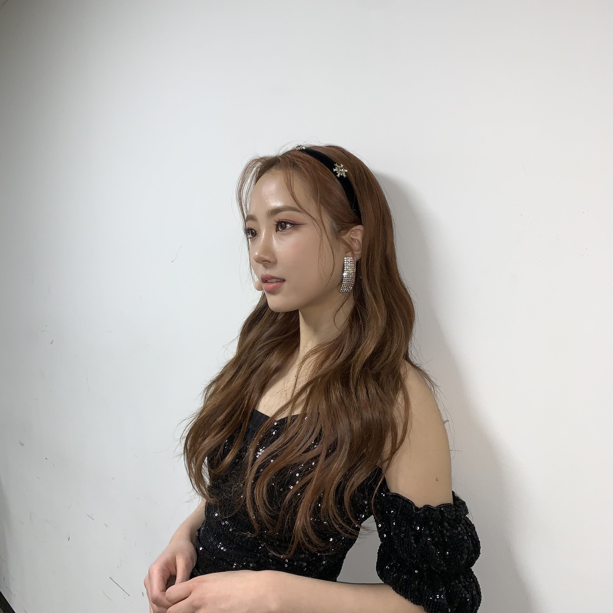 Hyeseong twitter 200306 | Scrolller