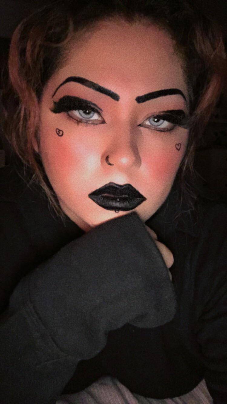 I always loved black lipstick. 🖤 | Scrolller