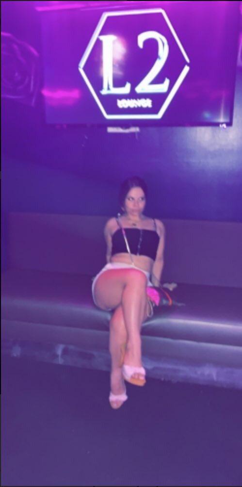 I do meet ups | Scrolller