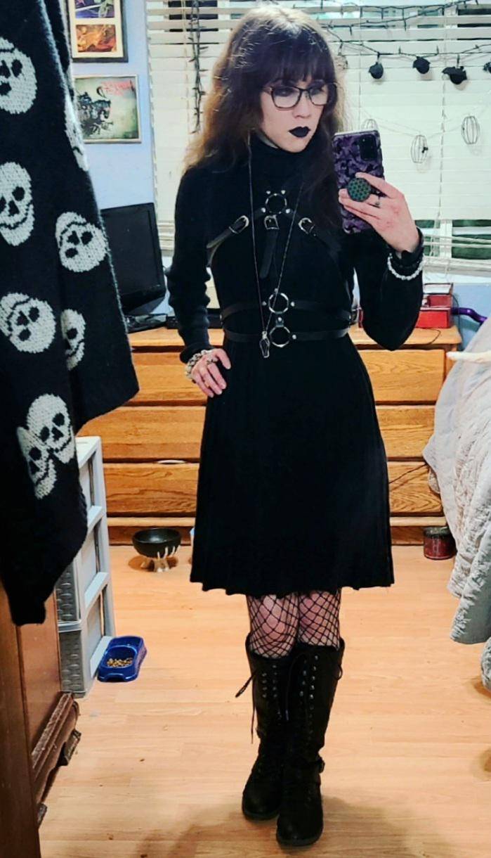 I got a body harness, can I join the Cool Kids Club™ now? | Scrolller