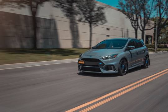 I let someone else drive my car so I can finally shoot some rollers [OC] | Scrolller