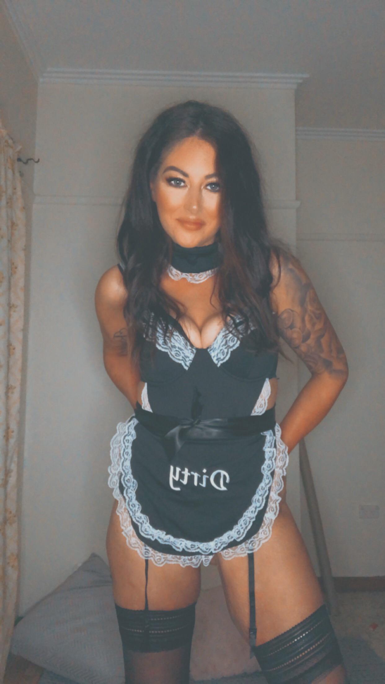 I like to switch it up 🖤 | Scrolller