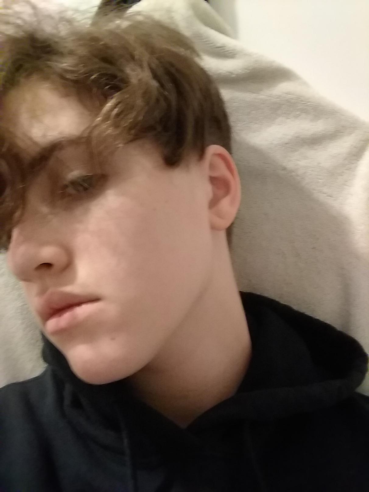 I look so masculine when I'm serious. | Scrolller