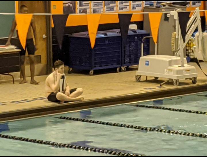 I love swimming | Scrolller