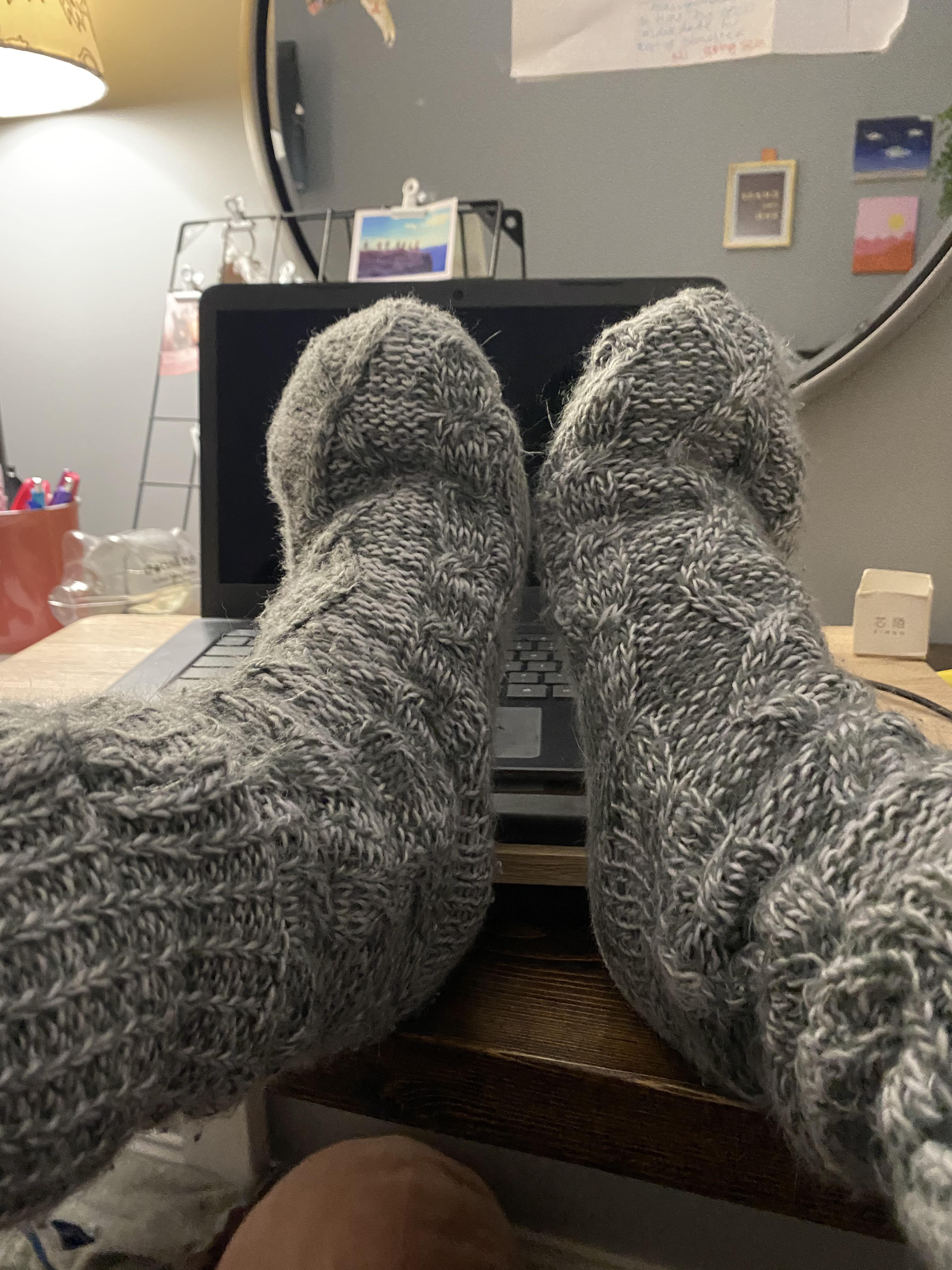 I love these but they make me sweat too much💦💋 | Scrolller