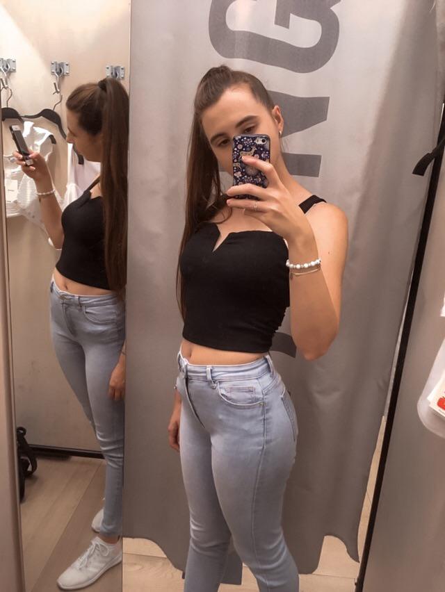 I love this outfit🙃 do you approve?😁 | Scrolller