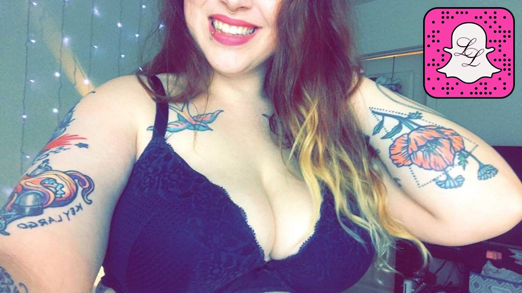 I love to tease on my FREE story and show off on [Snap] Premium! Add me at xLaineyLovex to see ...