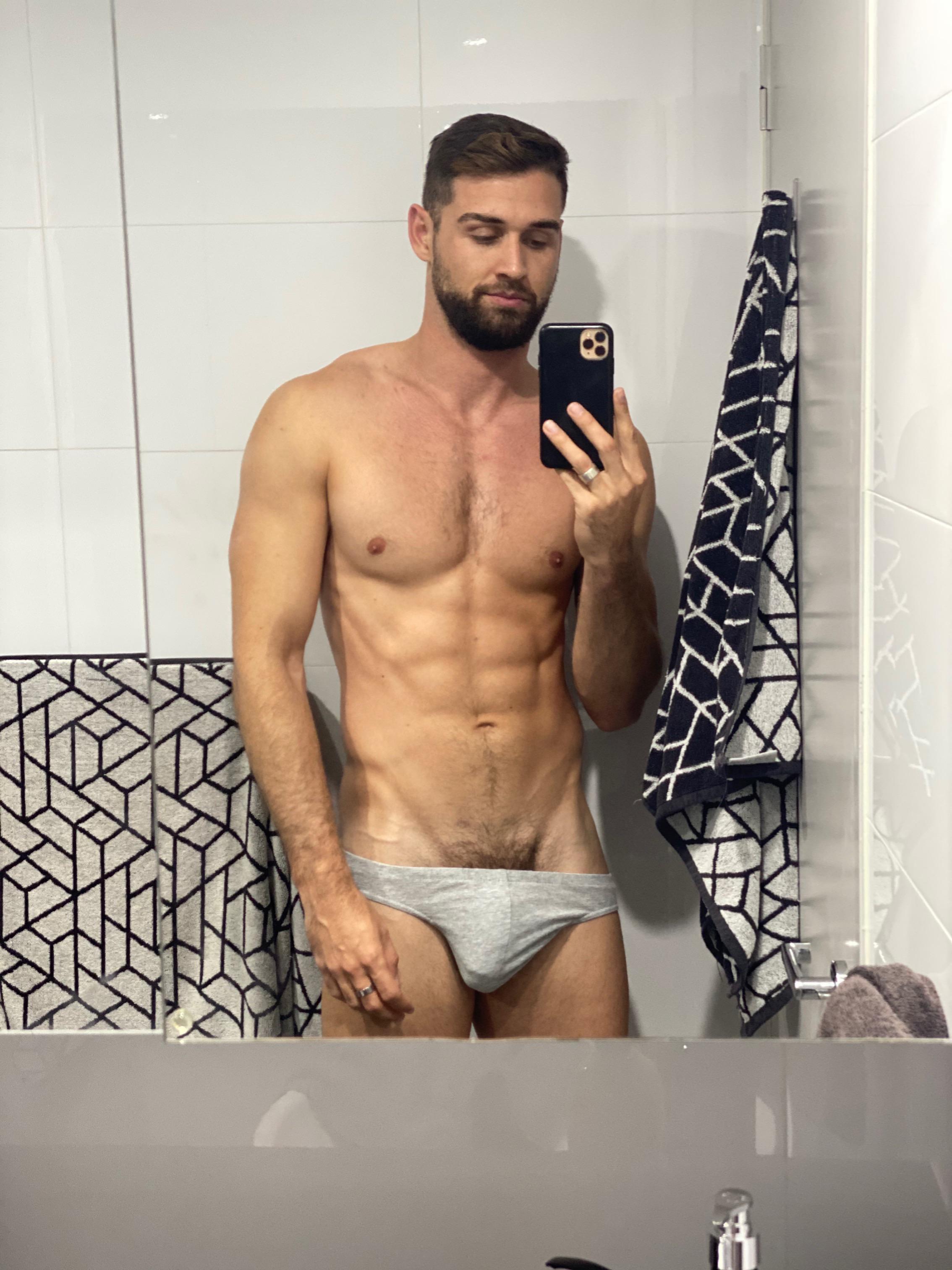 Low riders | Scrolller