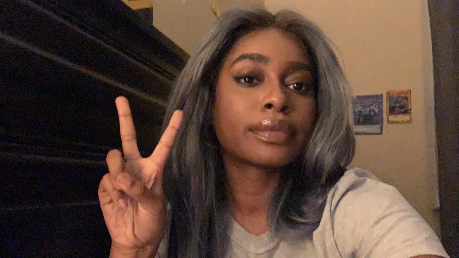 I’m freezing (25f) | Scrolller