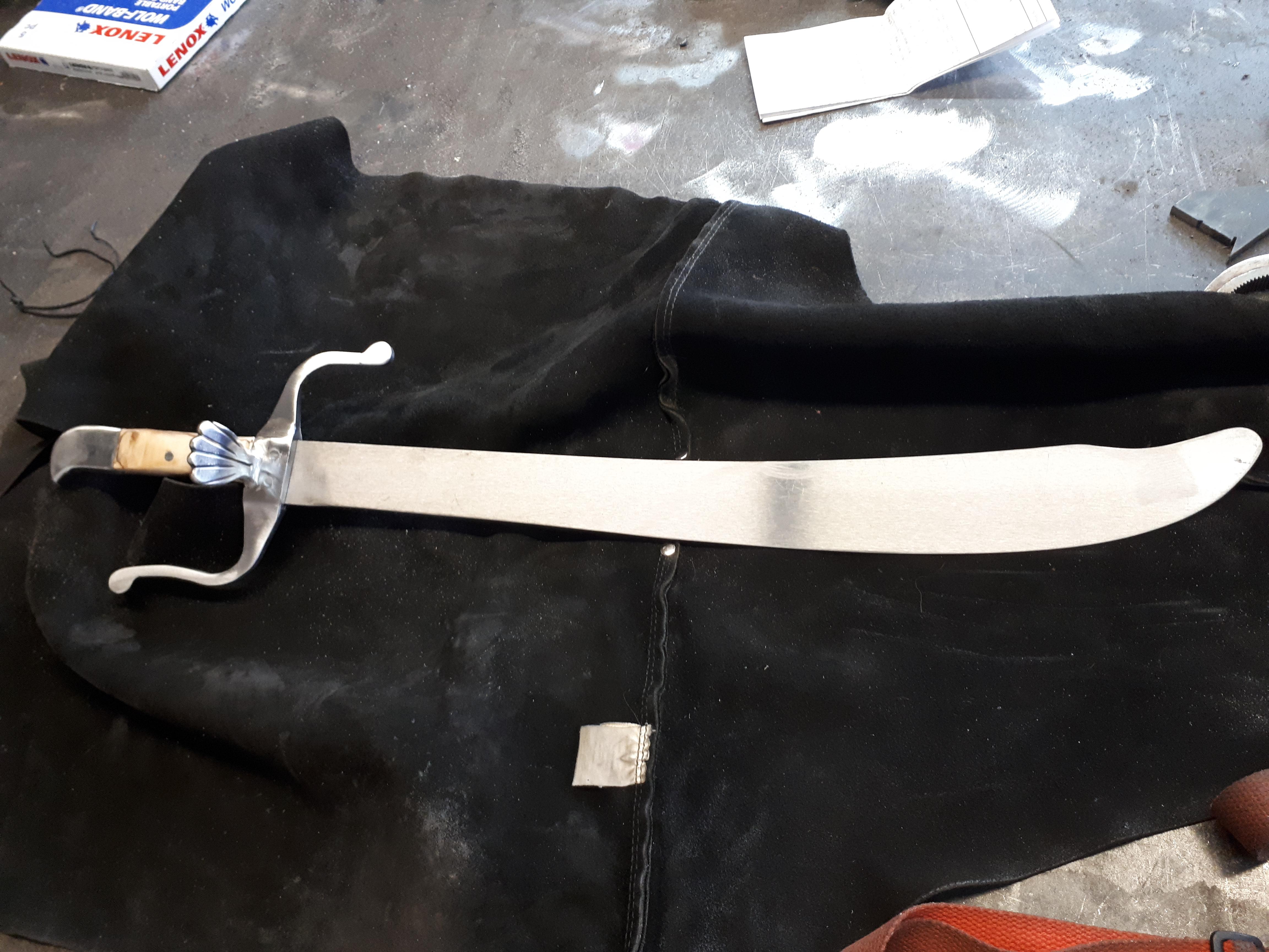 I made another machete based sword, this time with a pommel | Scrolller