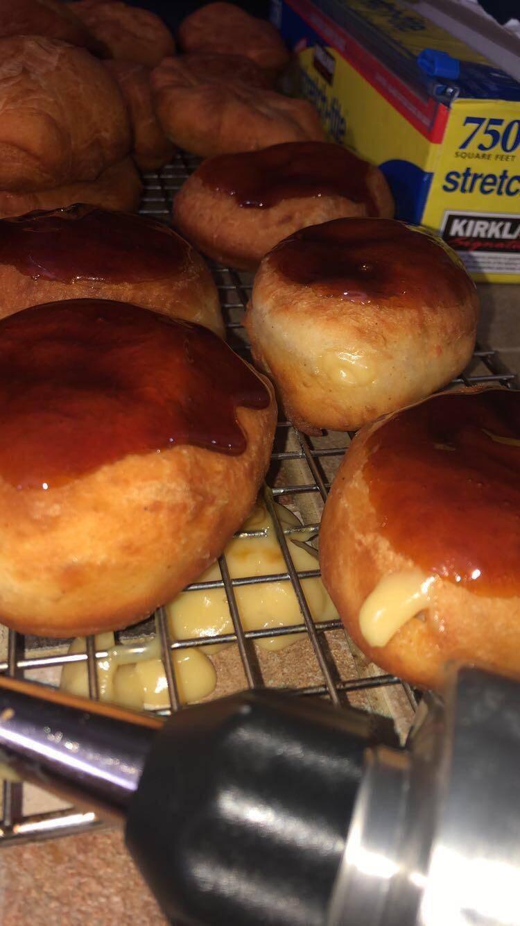 I made the creme brûlée donuts from /r/GifRecipes, what do you guys think? | Scrolller