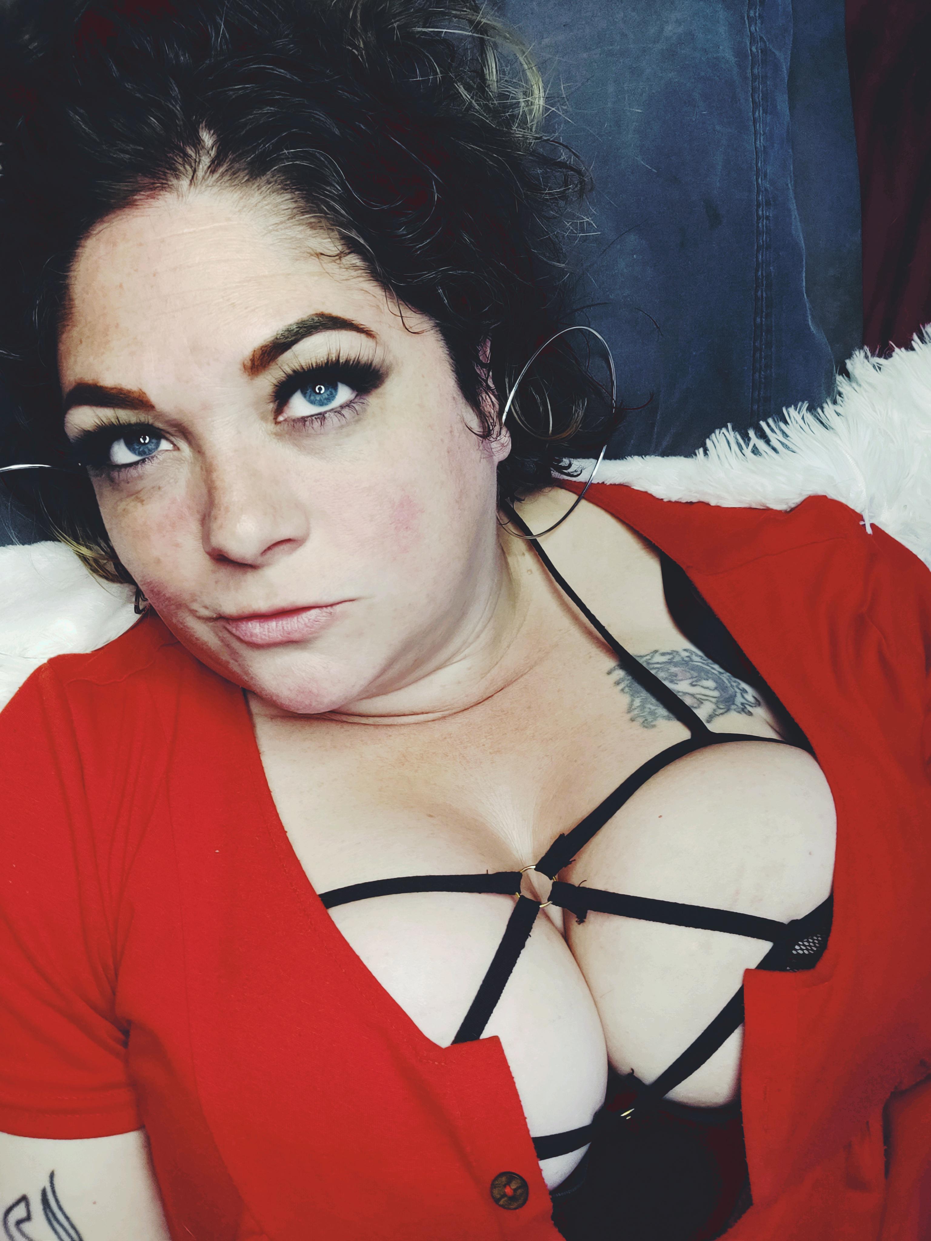 I popped a button again | Scrolller