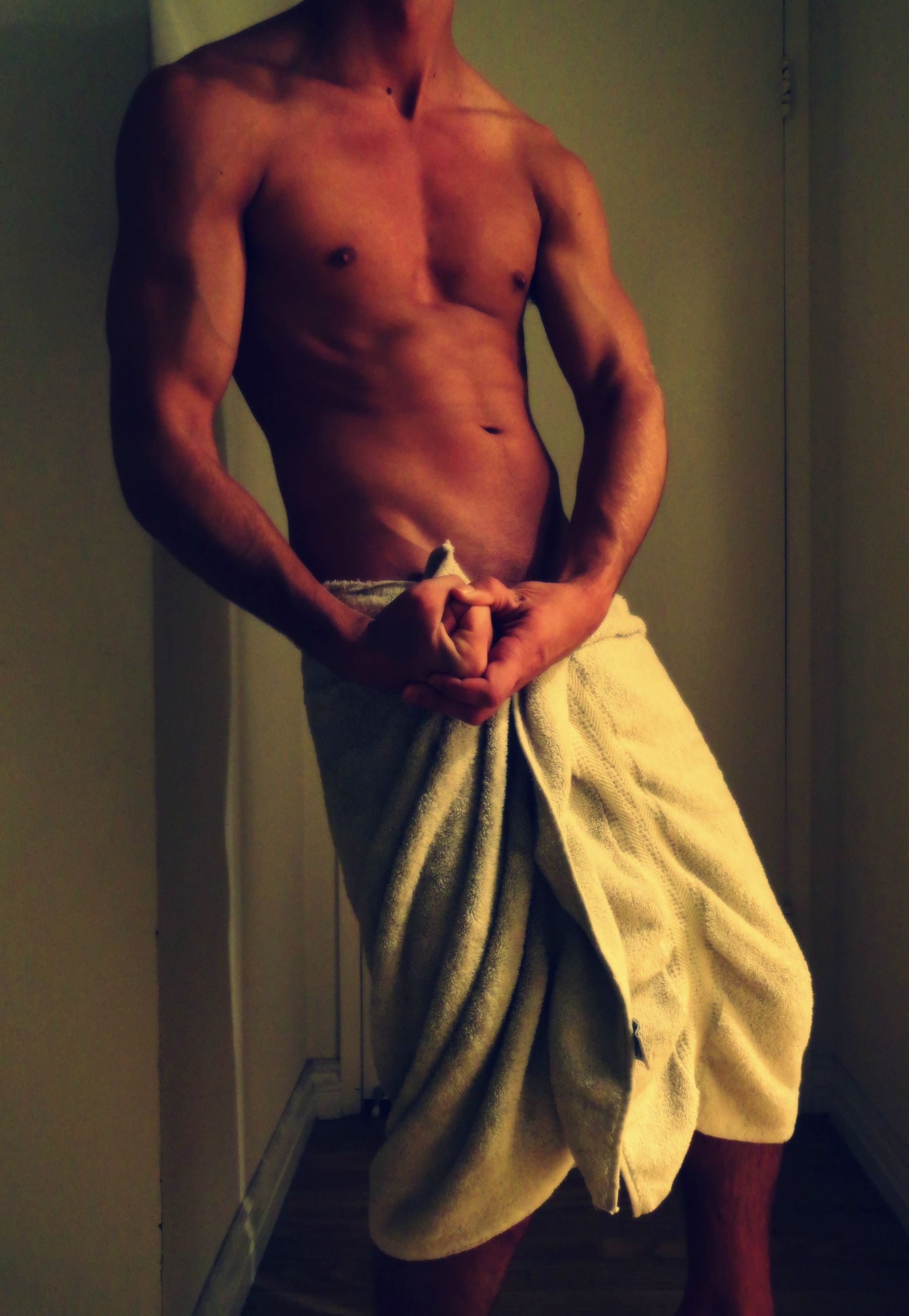 I try to stay in shape. | Scrolller