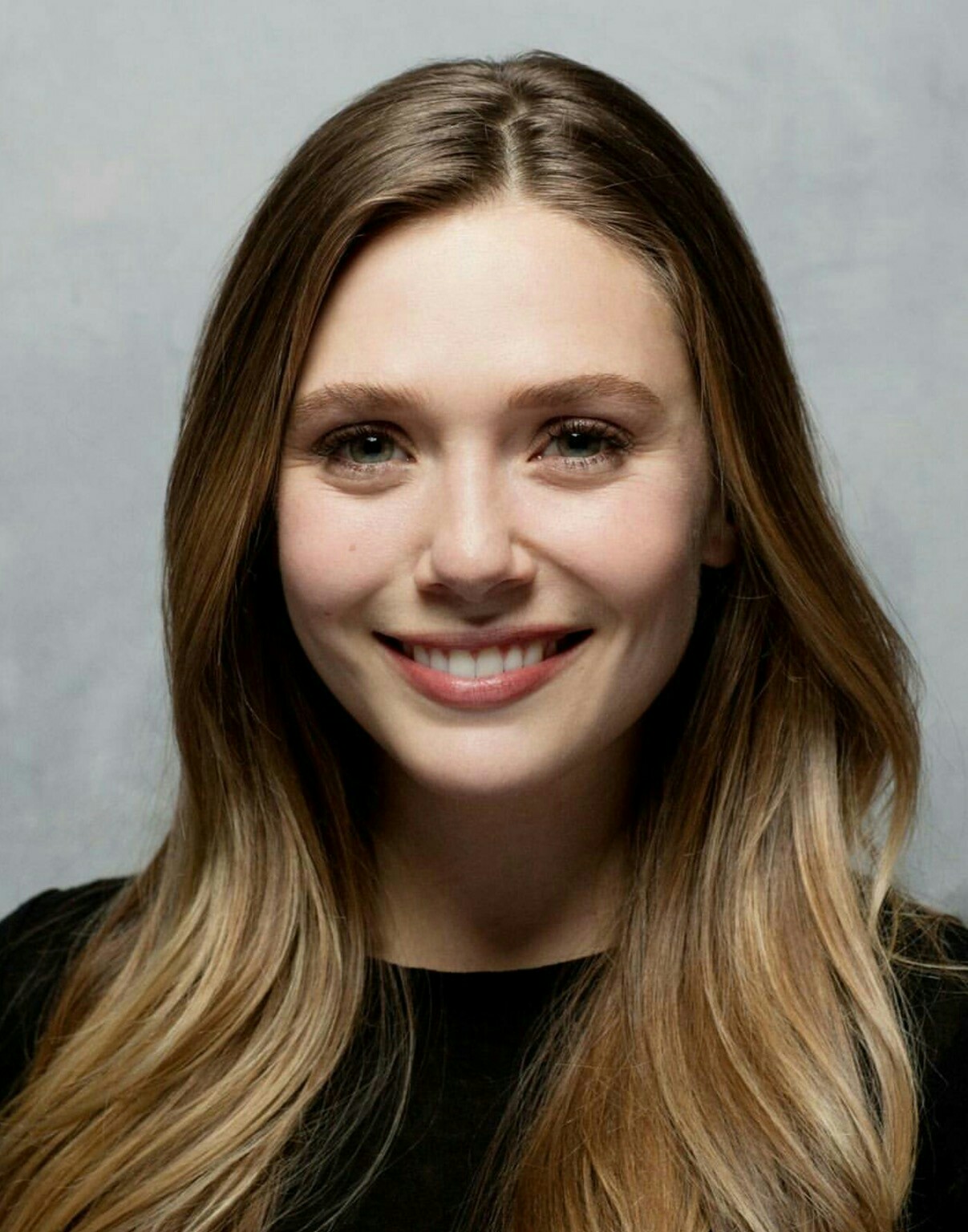 I wanna shoot my warm load inside Elizabeth Olsen's vagina | Scrolller