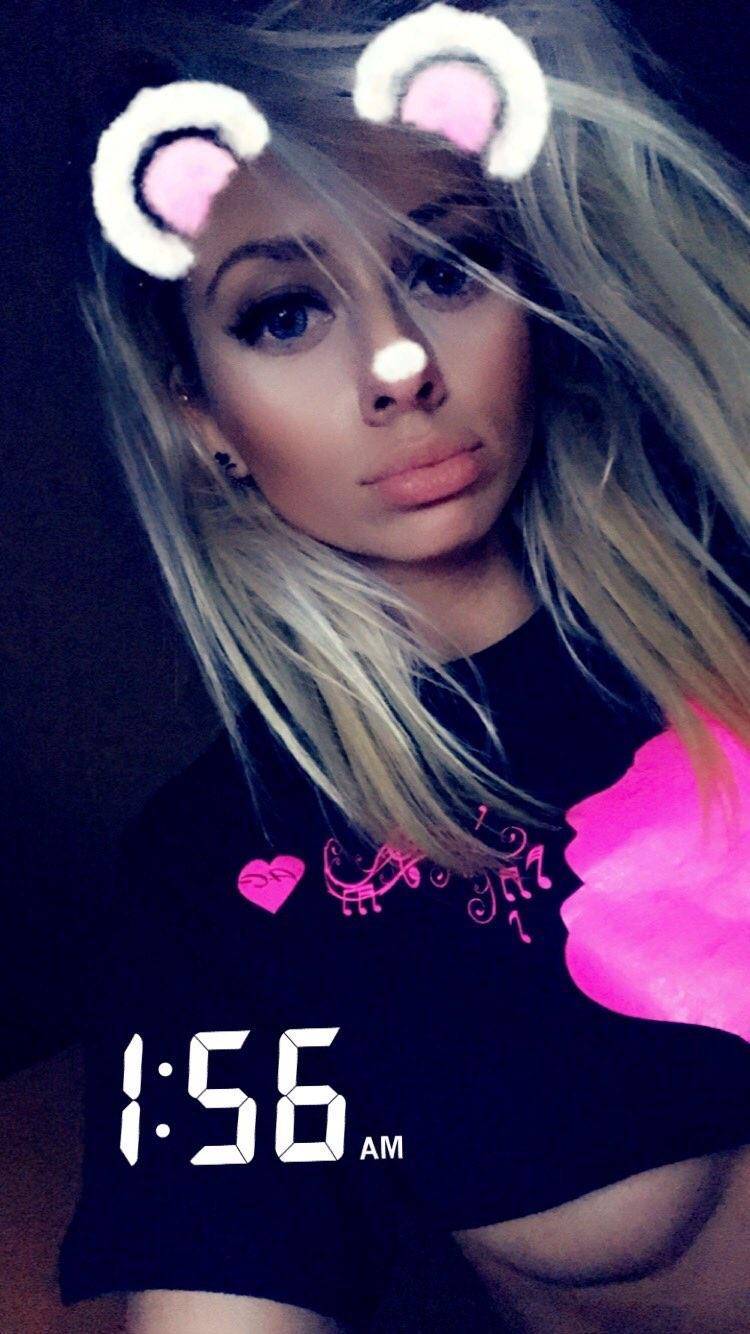 IG story 01/29/18 underboob | Scrolller